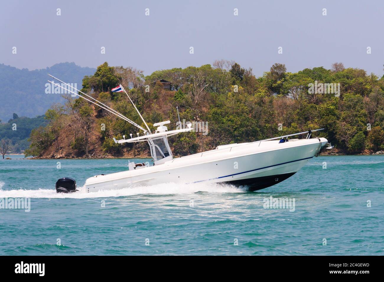 Fast speedboat hi-res stock photography and images - Alamy