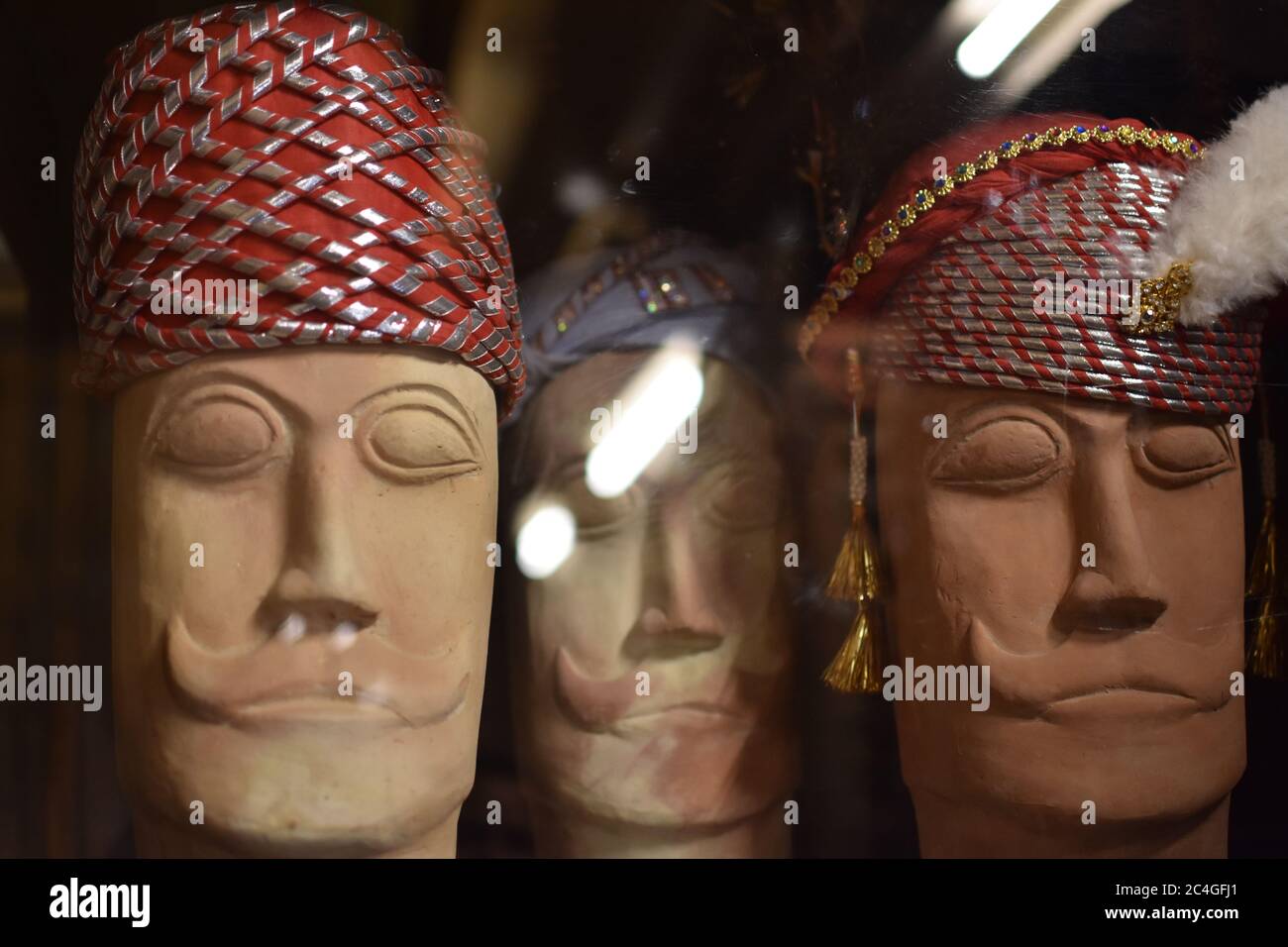 rajasthan turban on a dummy model head Stock Photo - Alamy
