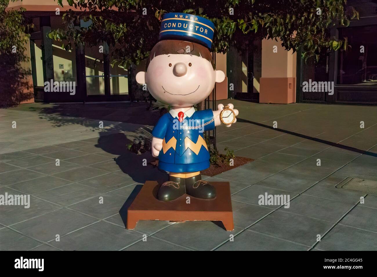Peanuts comic strip hi-res stock photography and images - Alamy