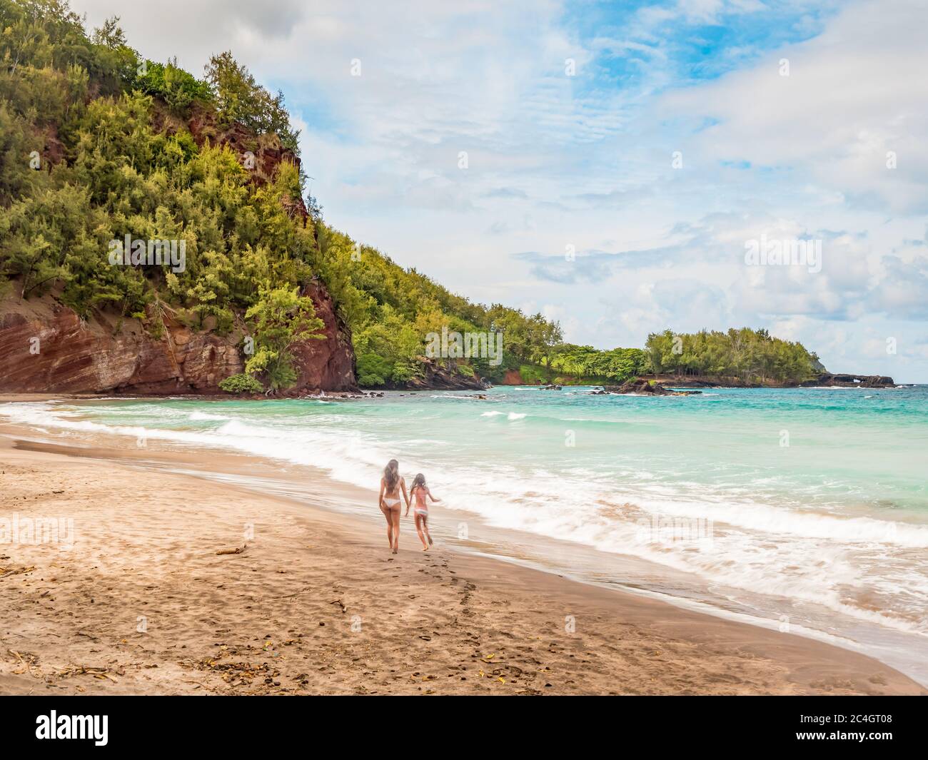 Koki Beach Park, Maui. The dark red sand at Koki Beach produced by Ka ...