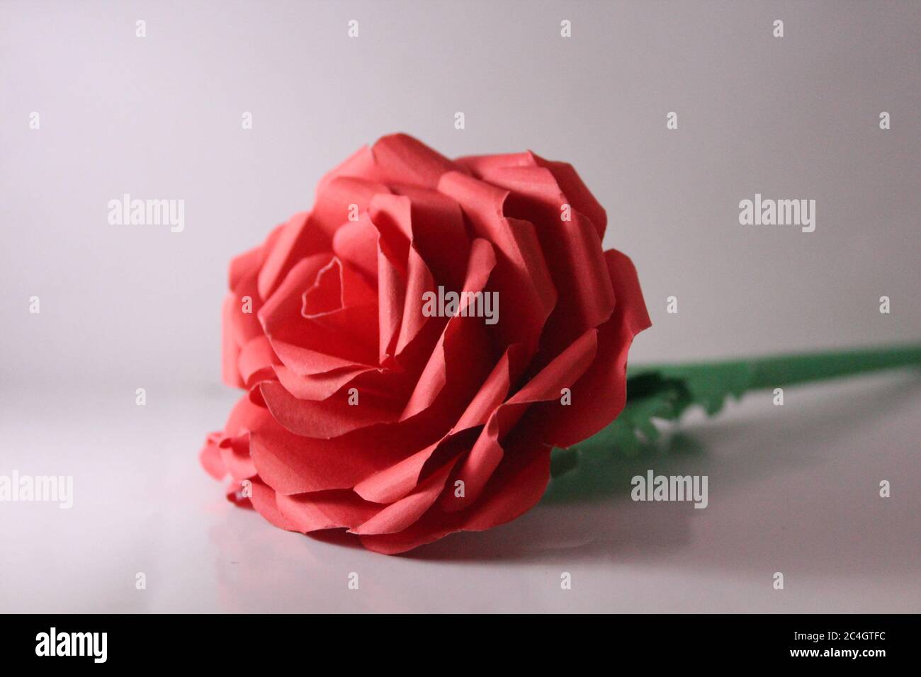 Foil white gold colour hi-res stock photography and images - Alamy