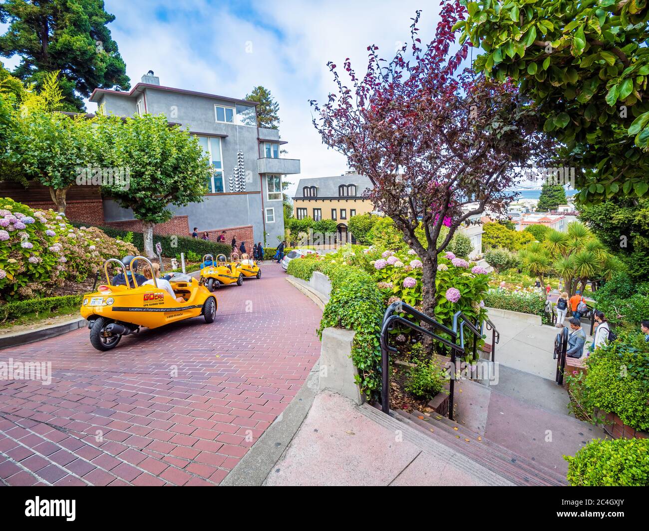 Famous san francisco street hi-res stock photography and images - Alamy