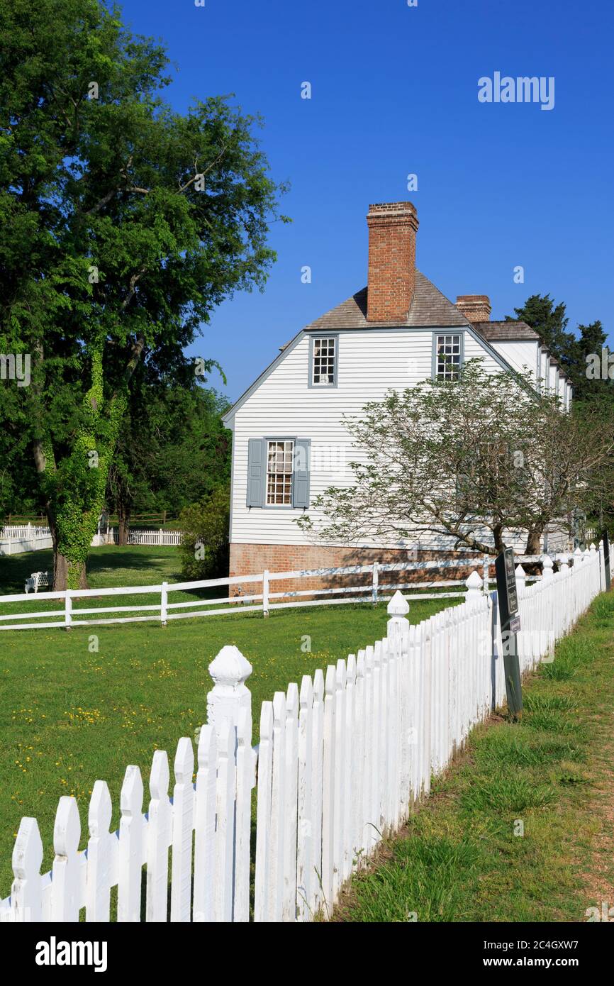 Historic Swan Tavern, Yorktown, Virginia, USA Stock Photo - Alamy