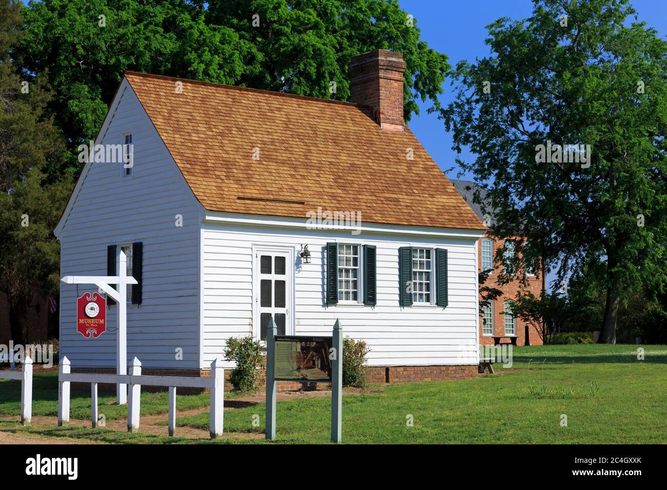 Museum on Main Street, Yorktown, Virginia, USA Stock Photo - Alamy