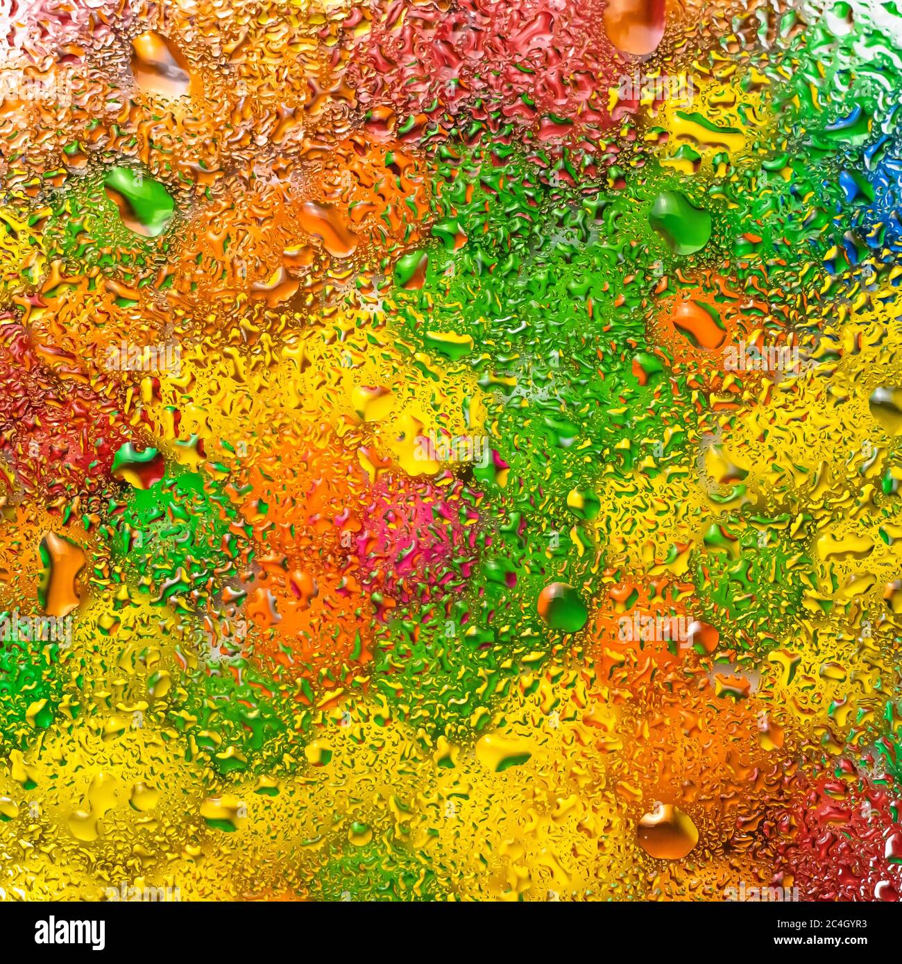 Wallpaper drops hi-res stock photography and images - Alamy