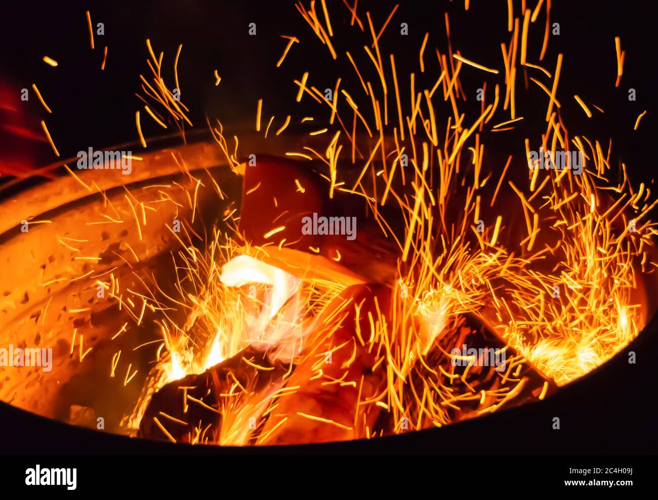 Burning combustion hi-res stock photography and images - Alamy