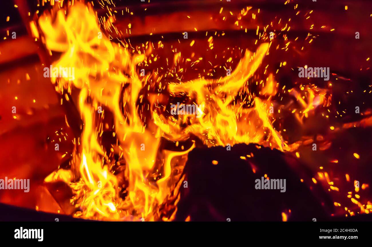 Burning combustion hi-res stock photography and images - Alamy