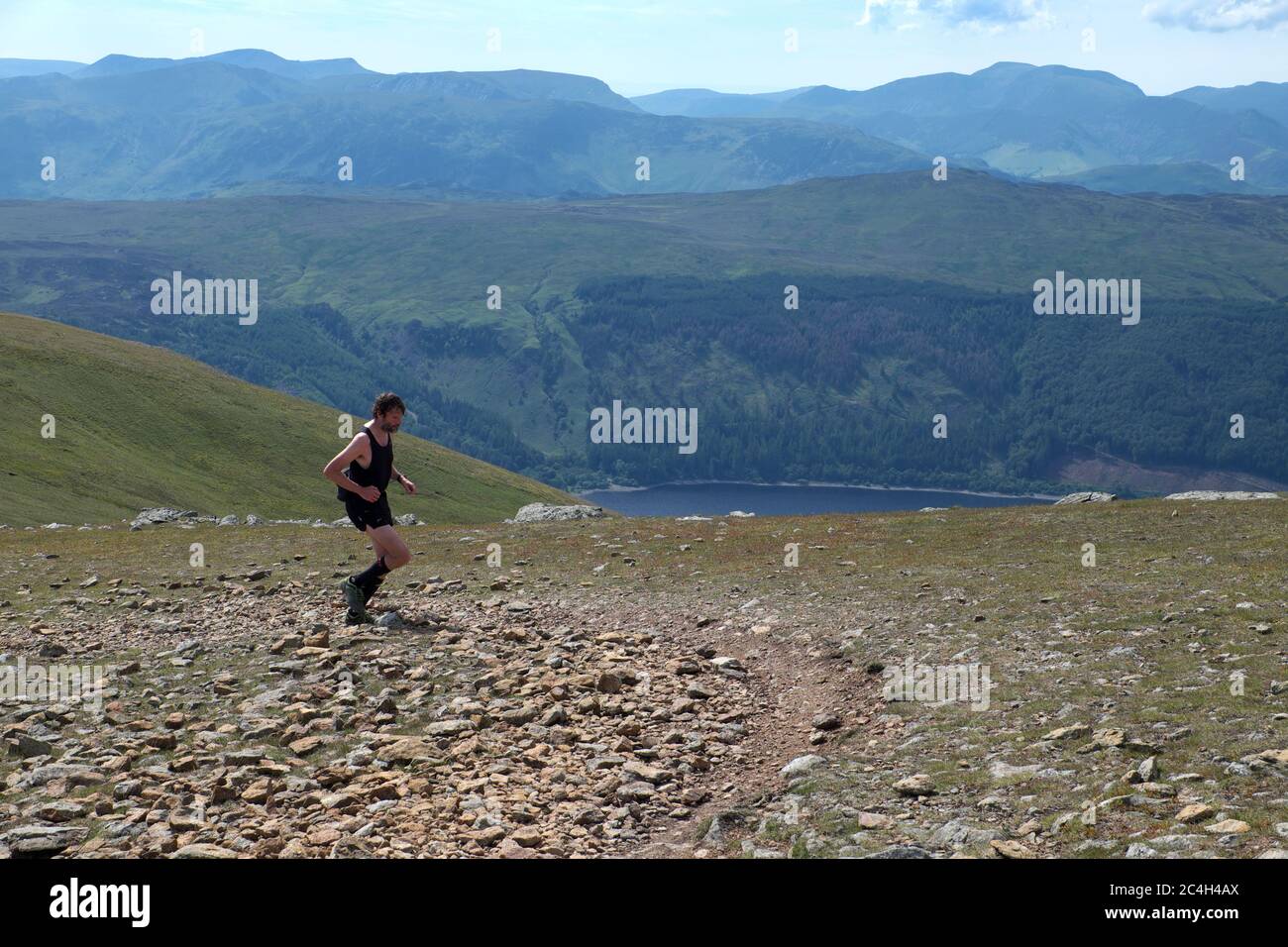 Fell running hi-res stock photography and images - Alamy
