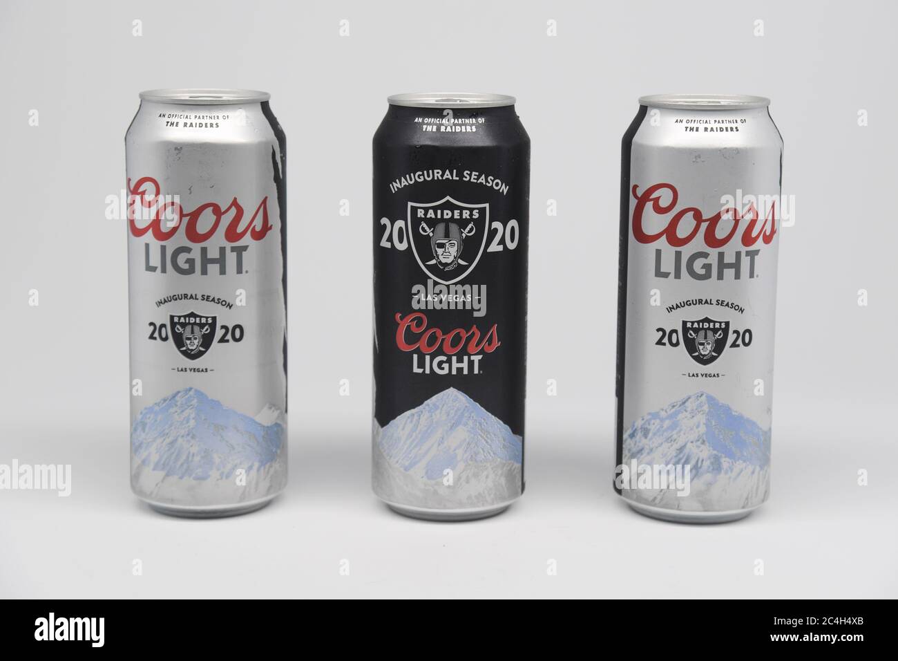 Coors Light 24 oz. Las Vegas Raiders 2020 inaugural season beer cans ...