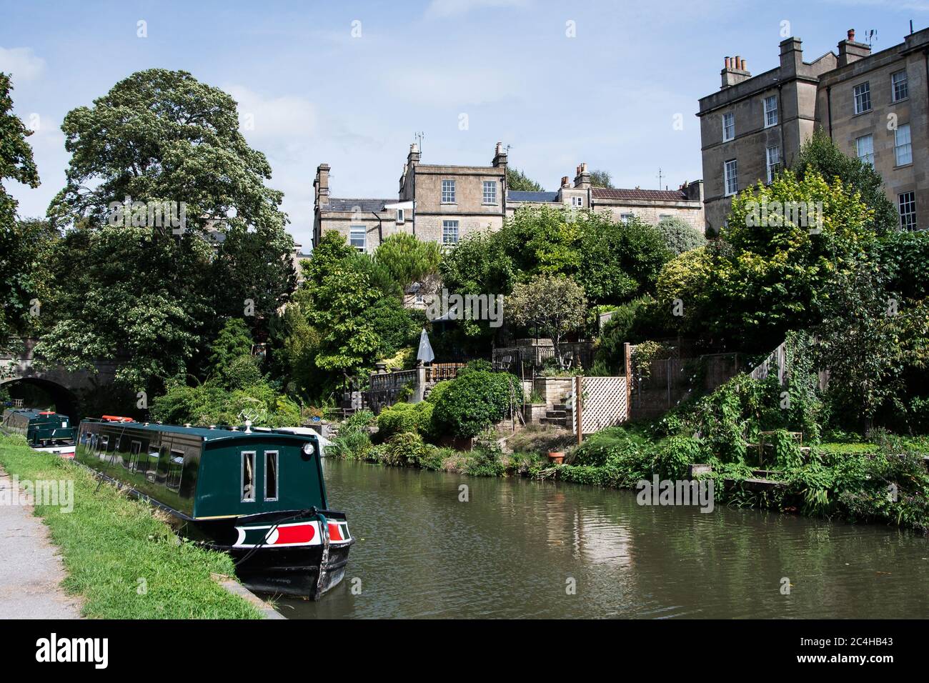 View of the Kennet and Avon Canal in Bath, Somerset, England, Europe ...