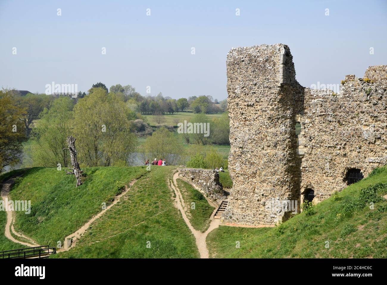 Ringwork castle hi-res stock photography and images - Alamy