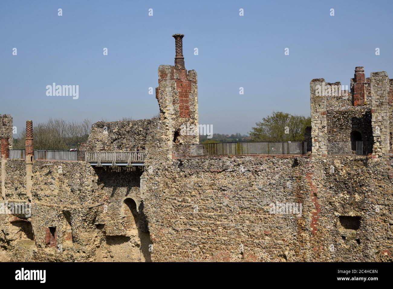 Ringwork castle hi-res stock photography and images - Alamy