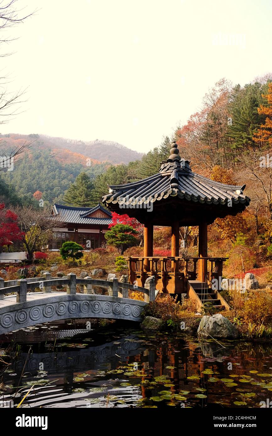Korean traditional stone bridge hi-res stock photography and images - Alamy