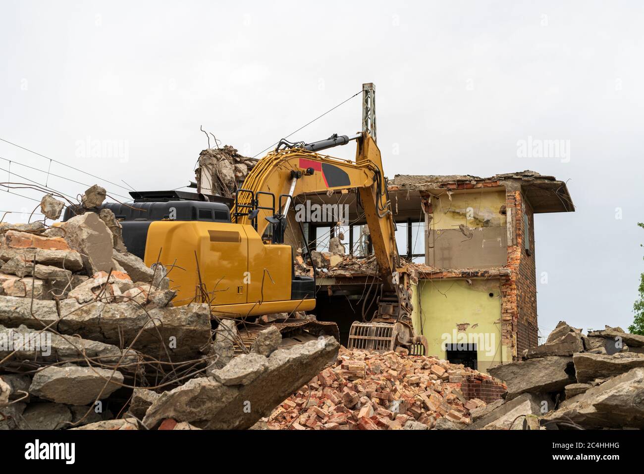 Building demolition yellow bulldozer hi-res stock photography and ...