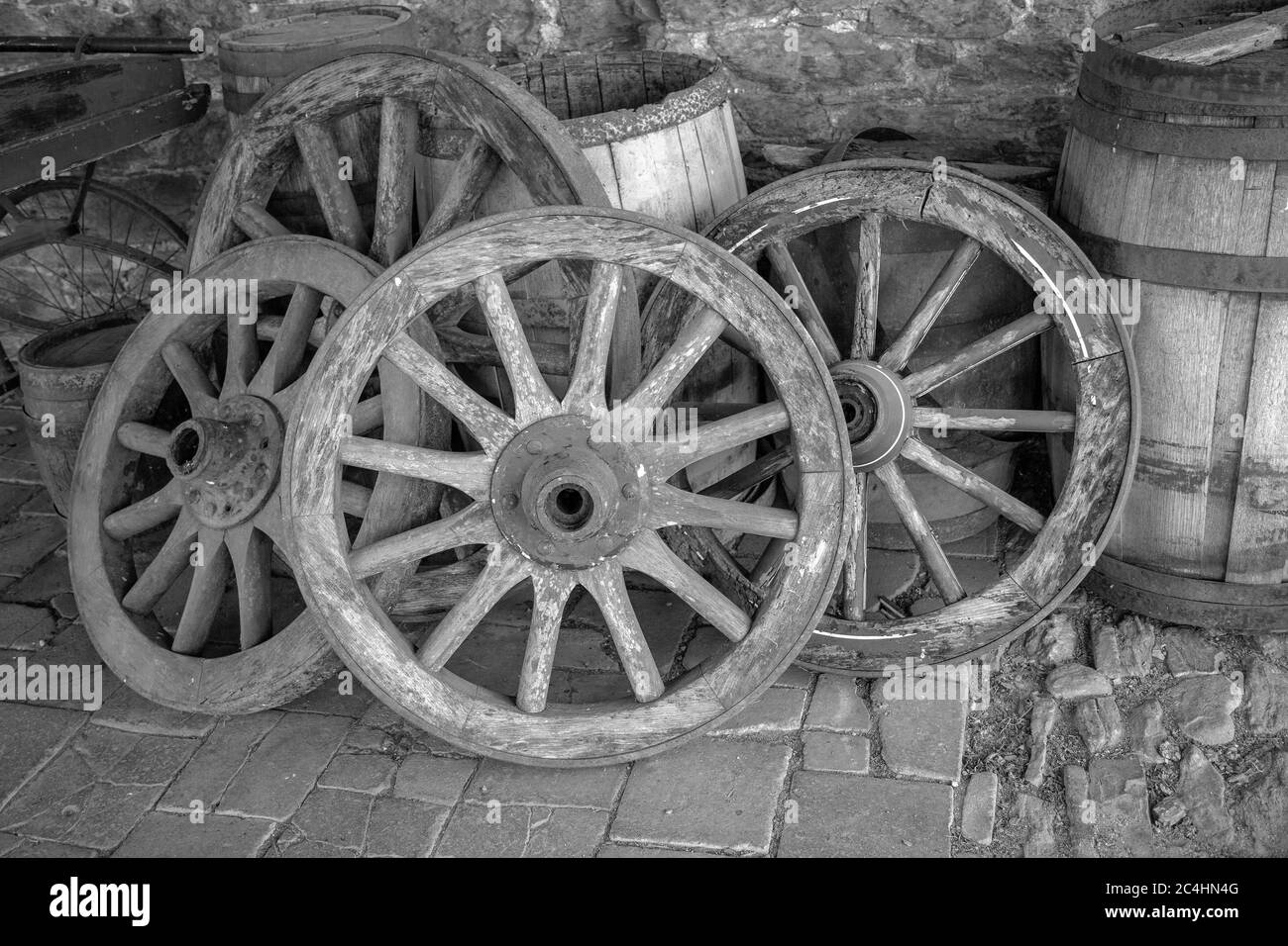 Cartwheels hi-res stock photography and images - Alamy