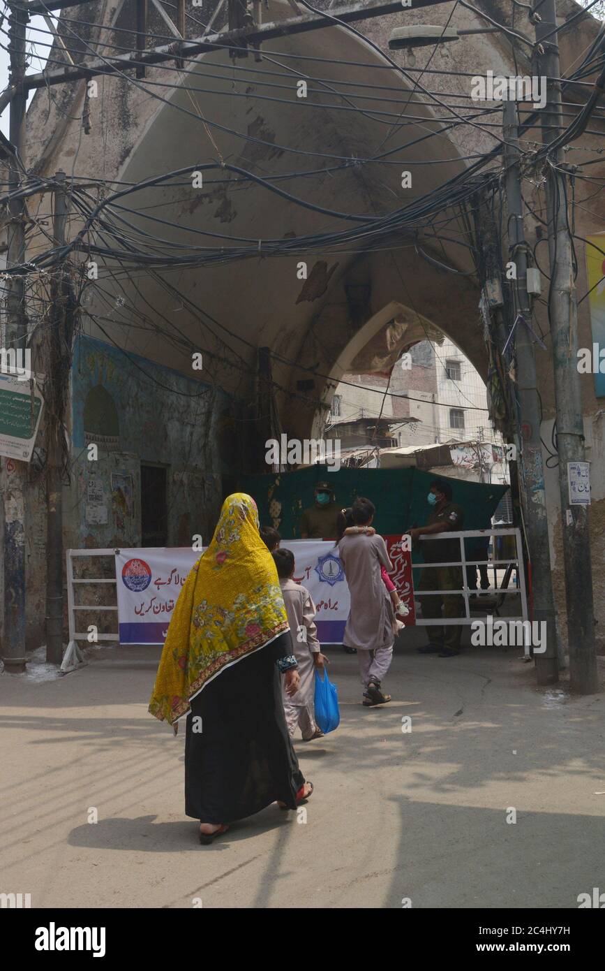 Yakki gate hi-res stock photography and images - Alamy