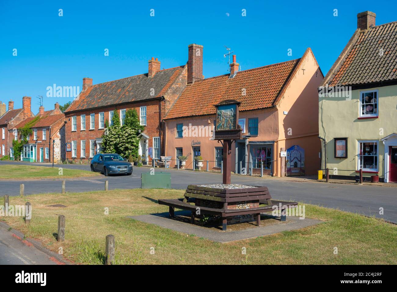 Burnham market hi-res stock photography and images - Alamy