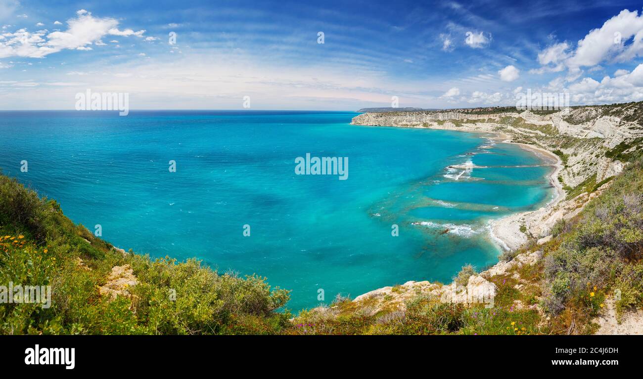 Blue sky cyprus hi-res stock photography and images - Alamy