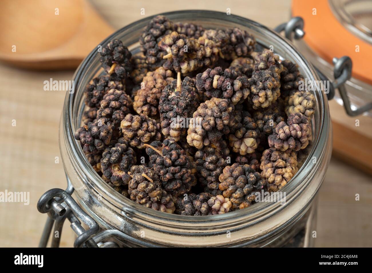 Black mulberries hi-res stock photography and images - Alamy