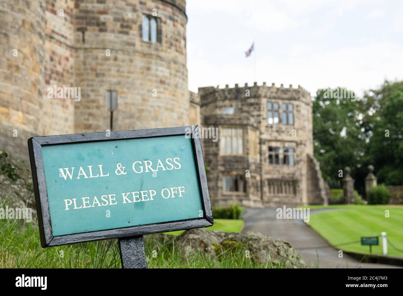 Medieval private mansion hi-res stock photography and images - Alamy