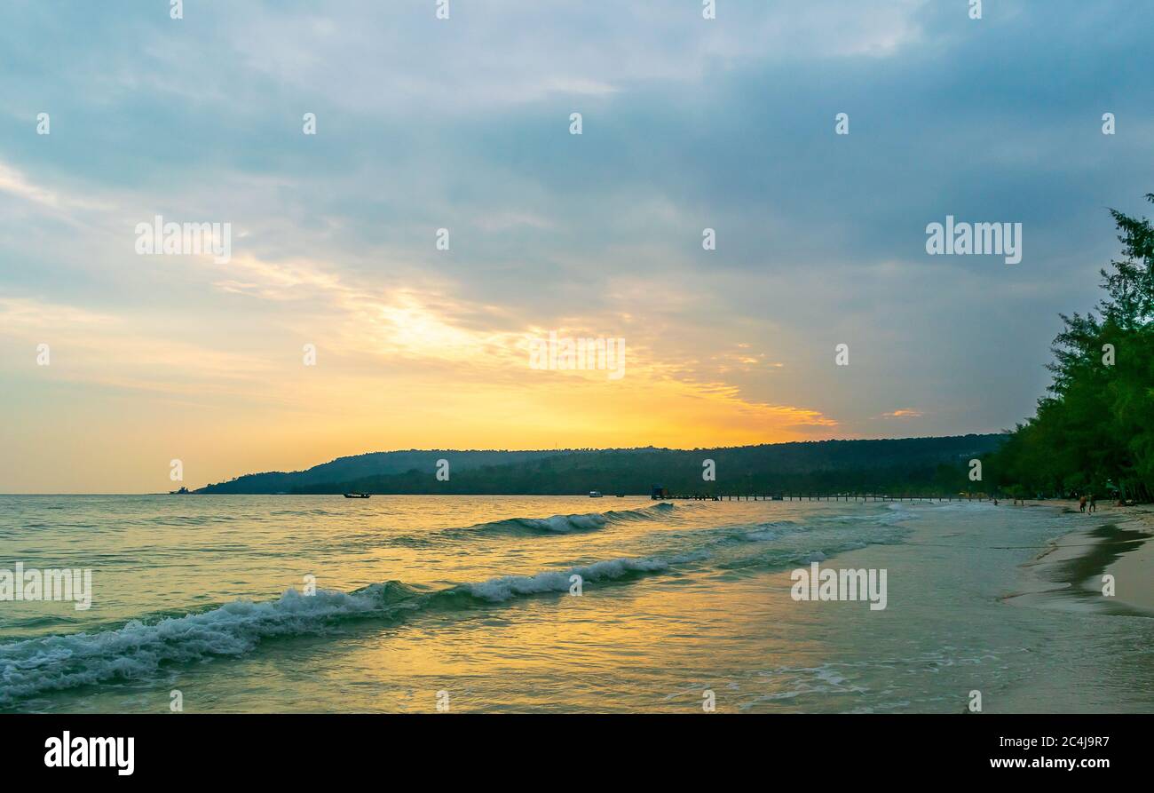A beautiful sunset from the Long Set Beach, Koh Rong, Cambodia Stock ...