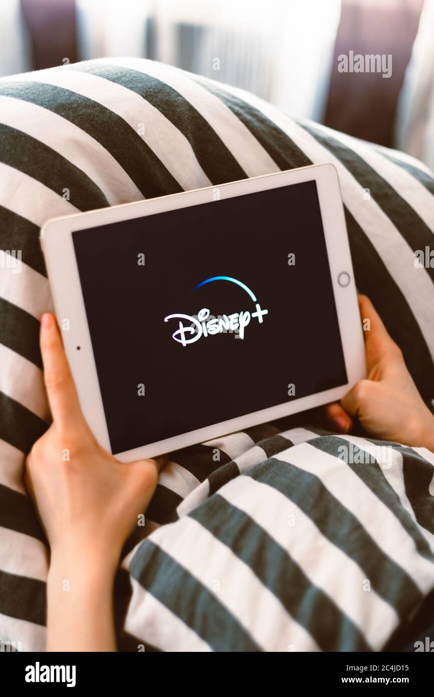 Disney channel logo hi-res stock photography and images - Alamy