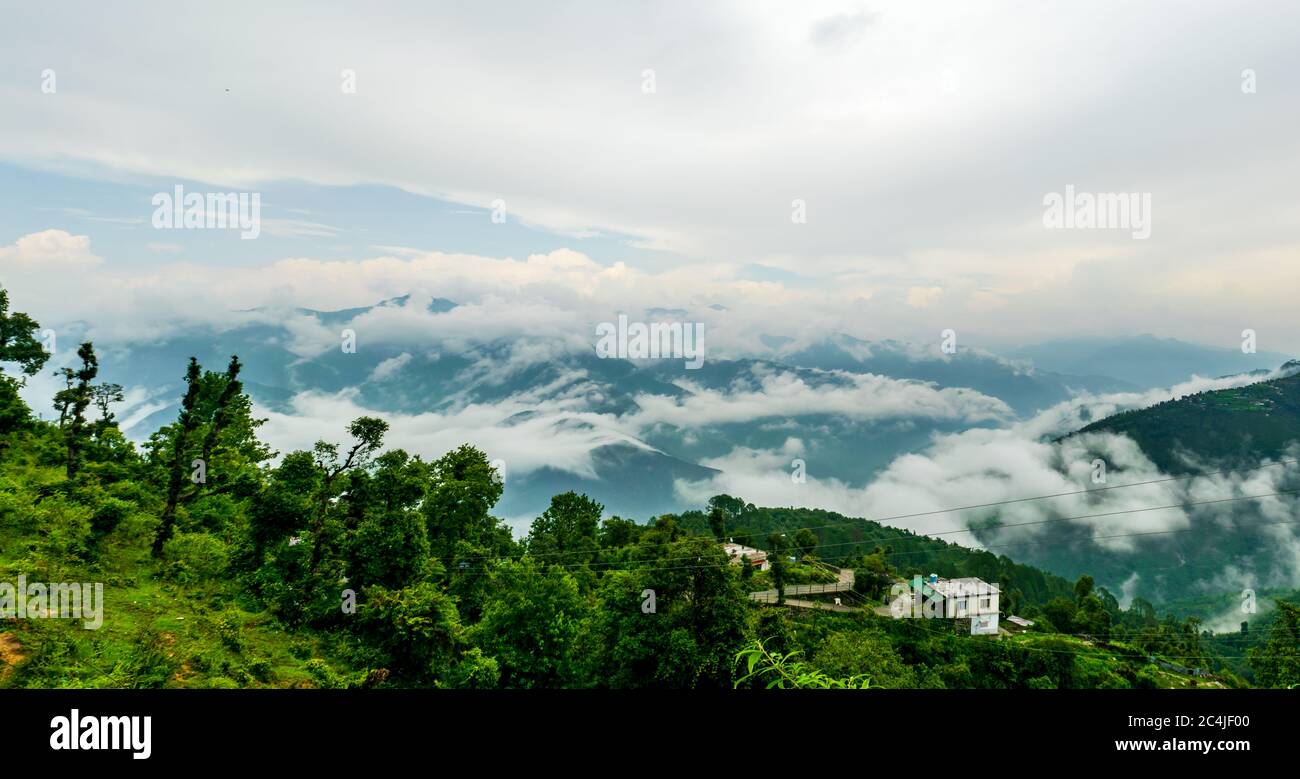A beautiful panoramic mountain landscape, Mussoorie, Uttarakhand, India ...
