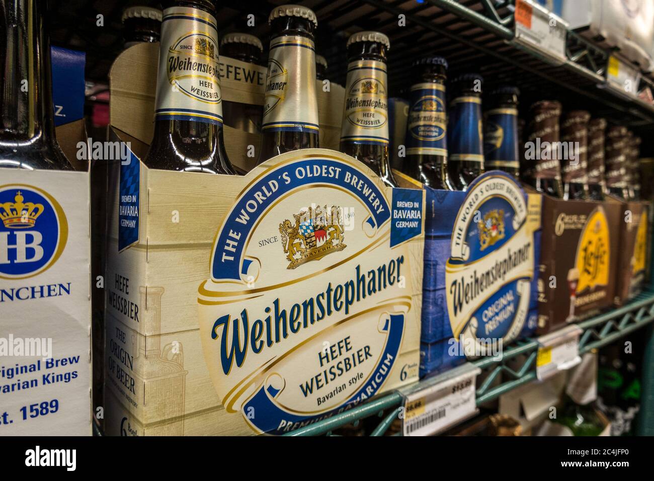 Craft Beer Section, Fairway Super Market, New York City, USA Stock ...