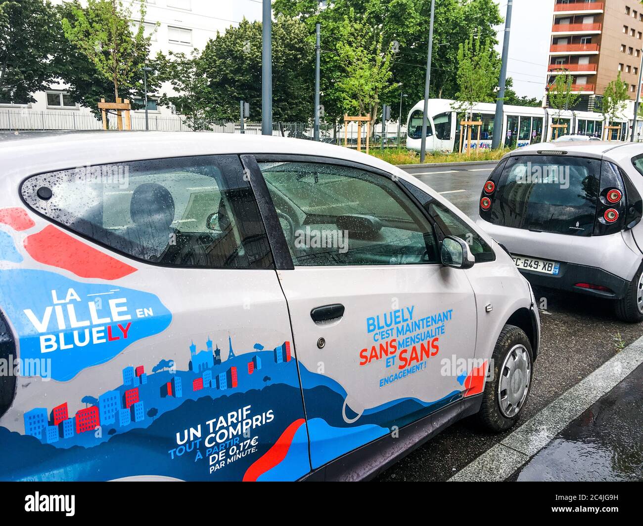 Bluely company vehicles for rent, Lyon, France Stock Photo - Alamy