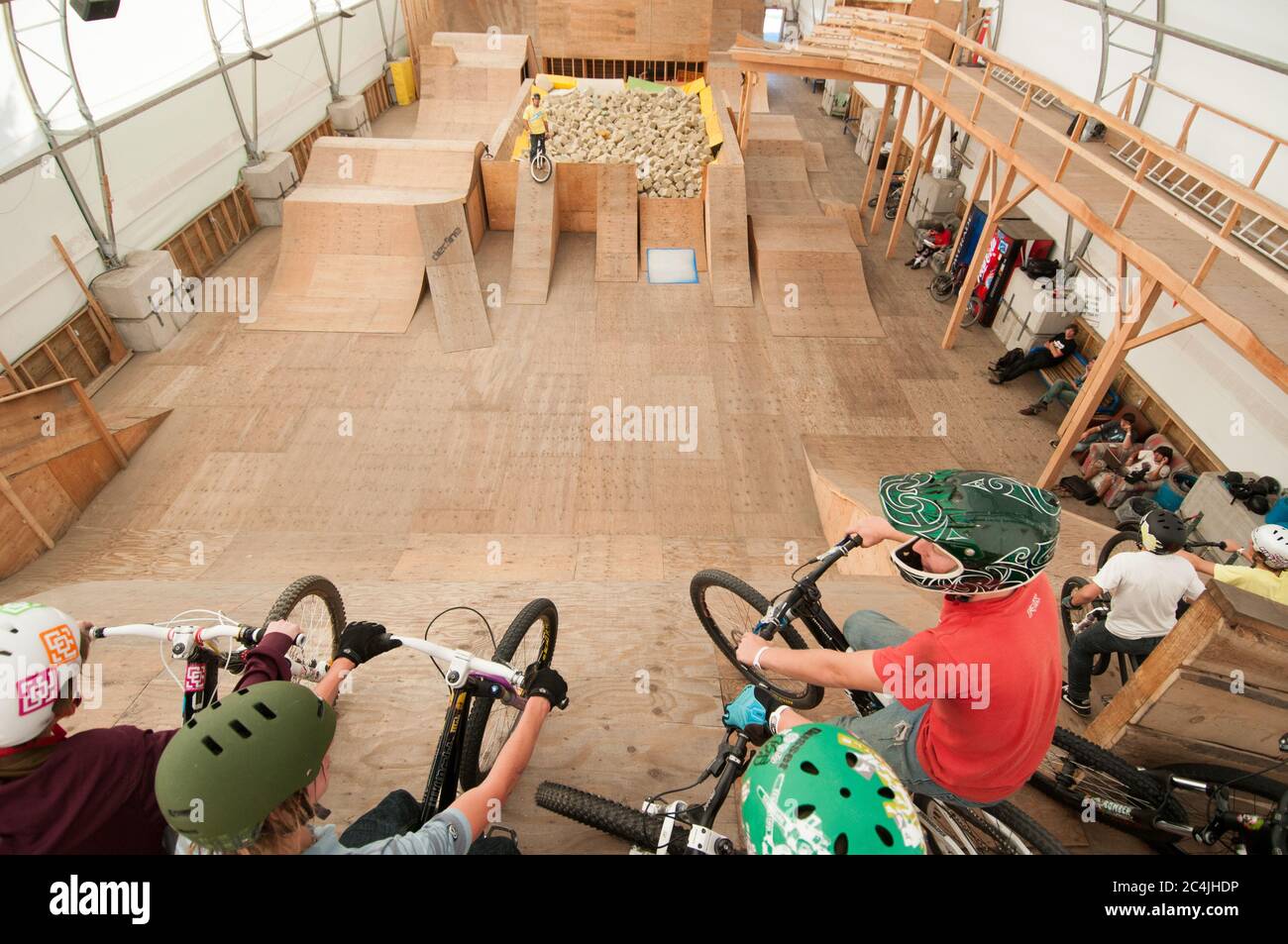 Air dome hi-res stock photography and images - Alamy