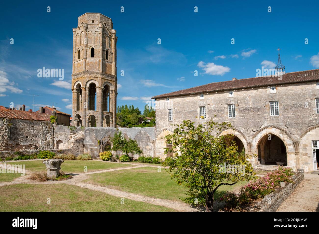Charroux, france hi-res stock photography and images - Alamy