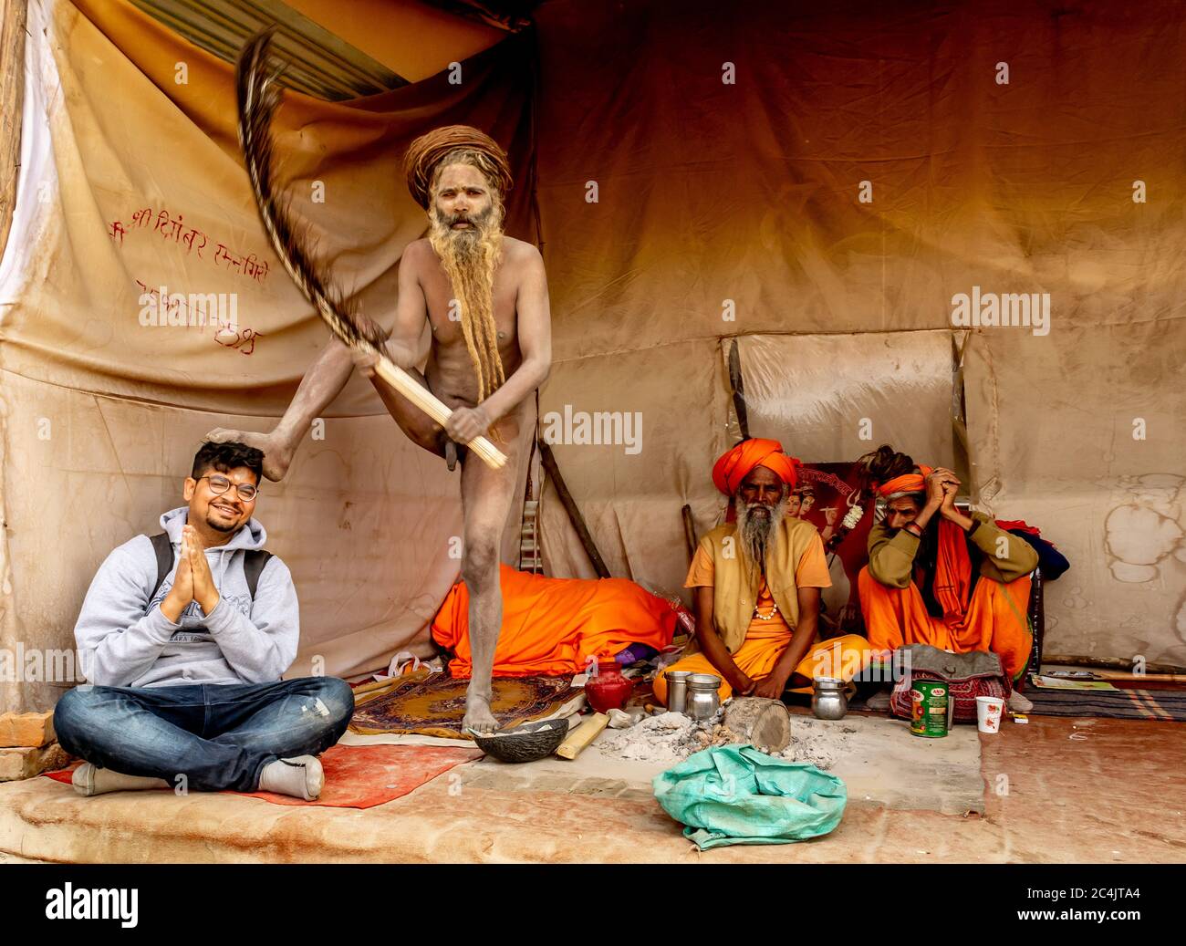 Kumbh mela 2019 hi-res stock photography and images - Alamy