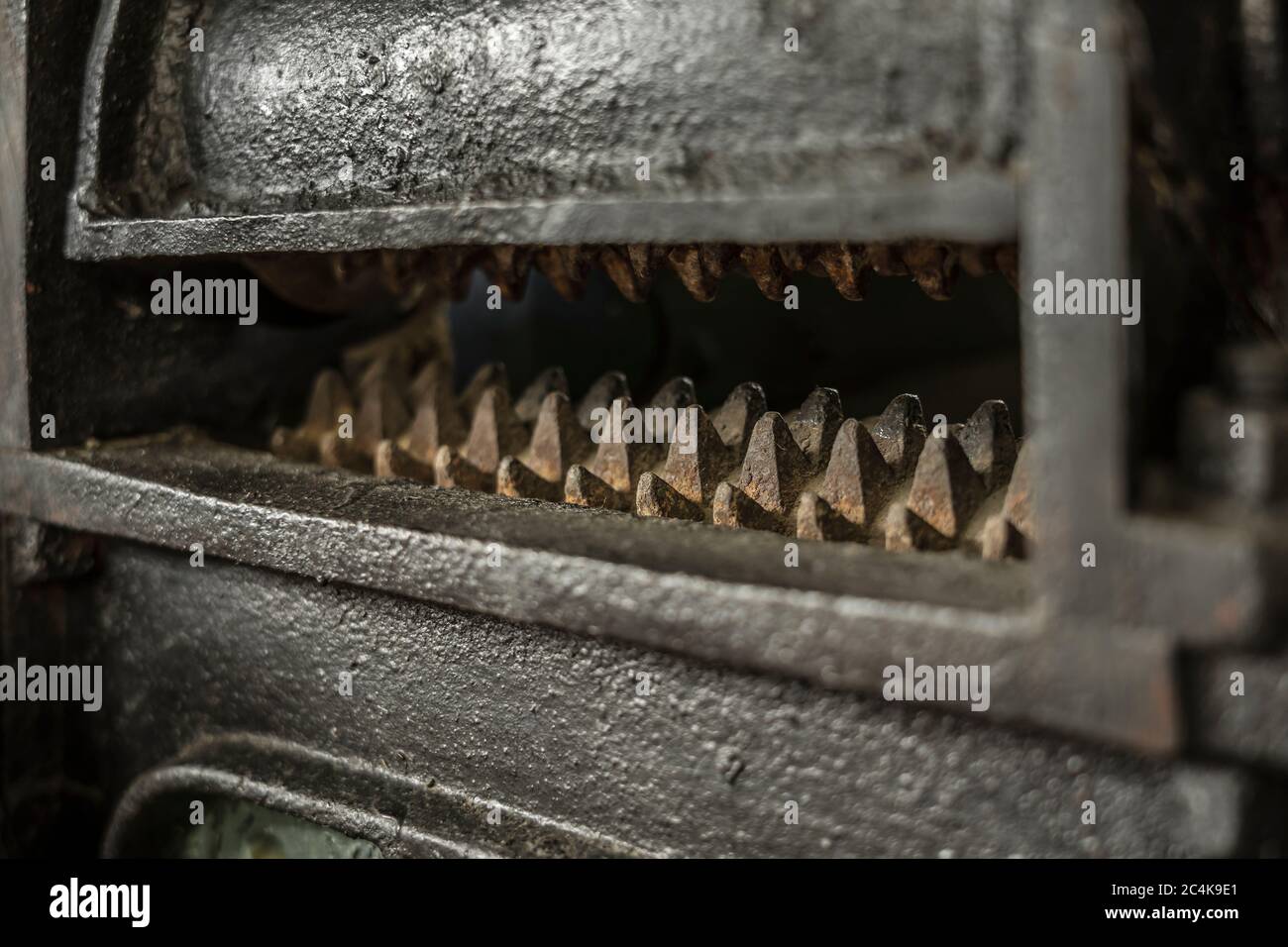 Thrasher equipment hi-res stock photography and images - Alamy