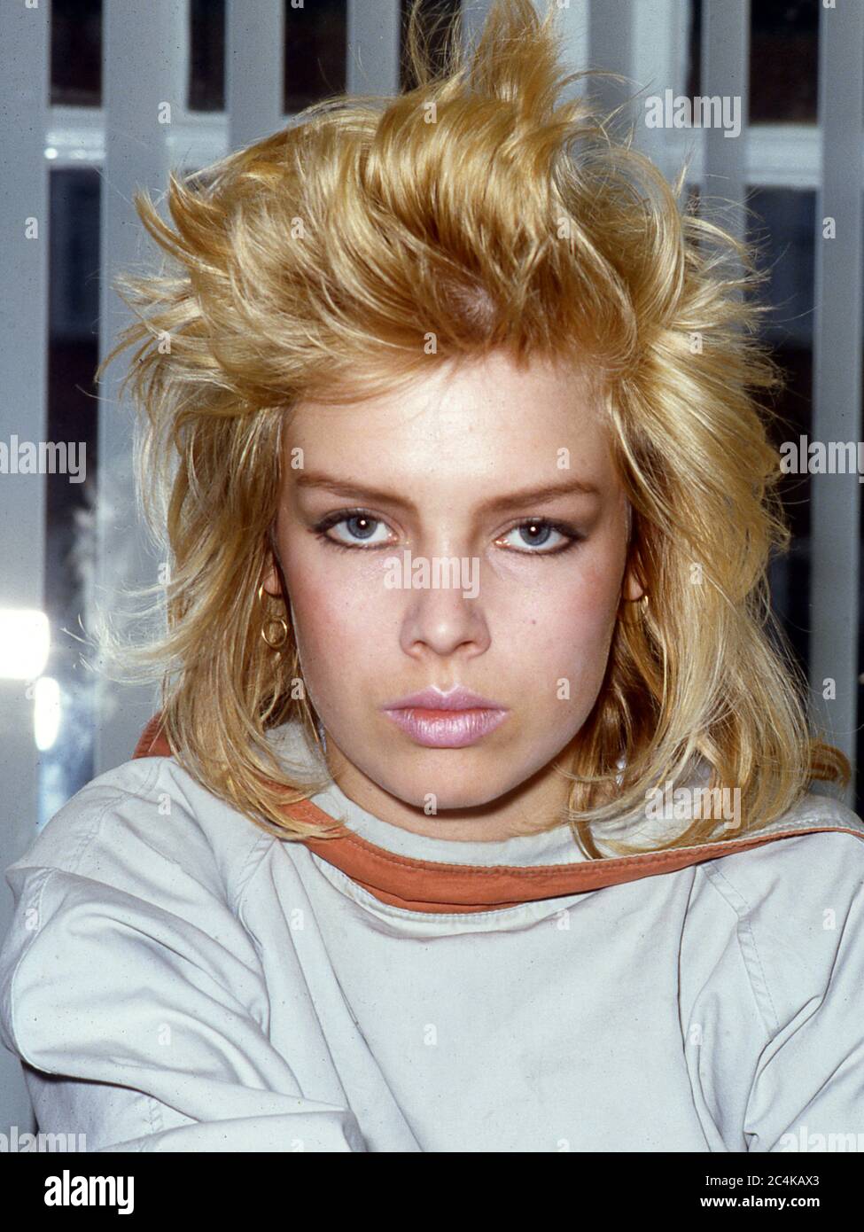 Kim wilde 1981 hi-res stock photography and images - Alamy