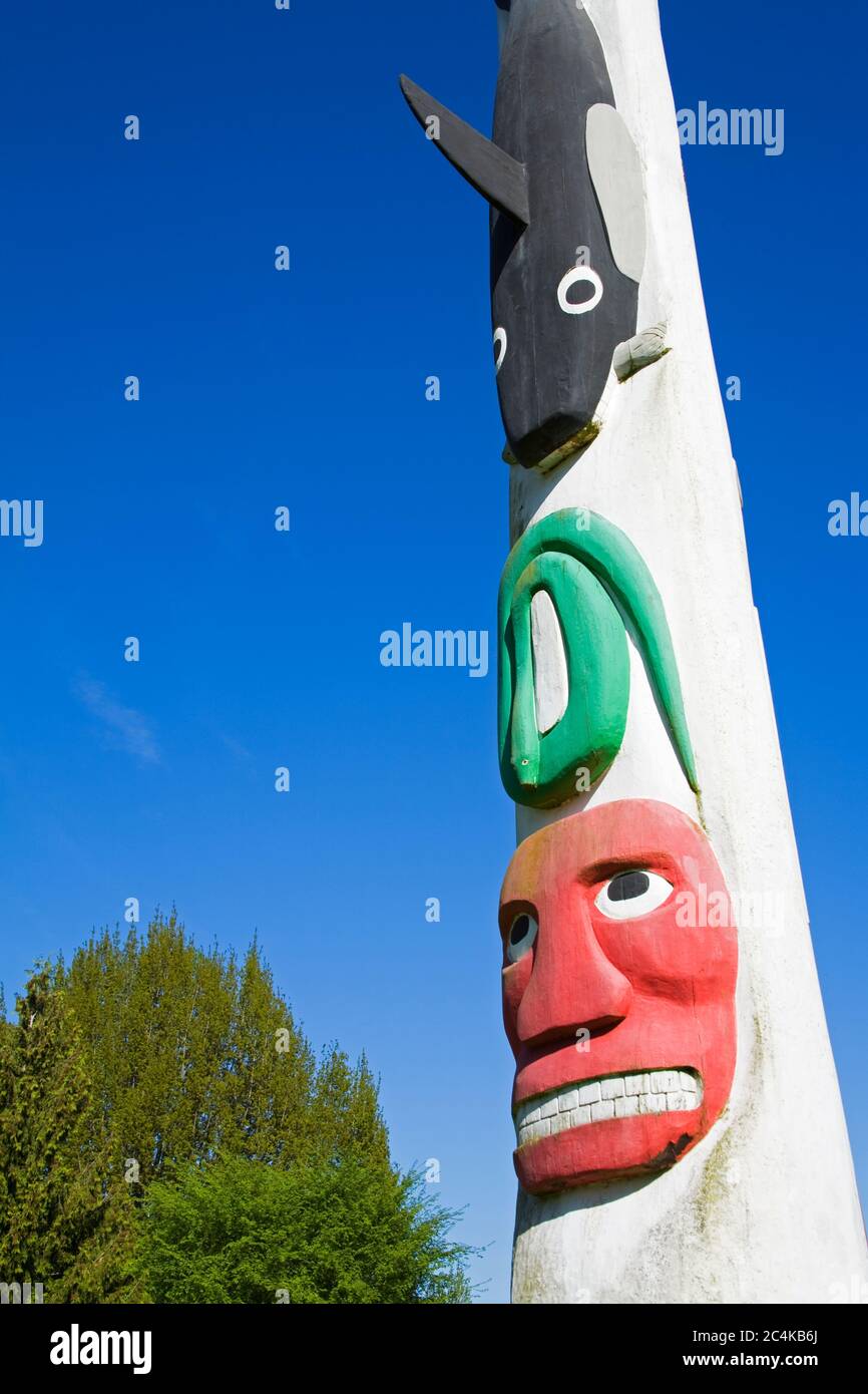 Totem Pole by William Shelton, State Capitol Grounds, Olympia ...