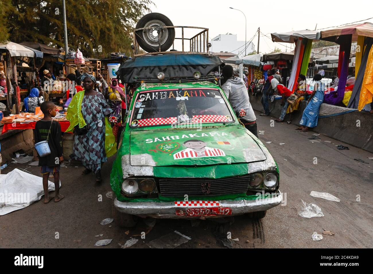 MALI, Bamako, market near Grand Mosque, Taxi Bamako, old Peugeot car ...