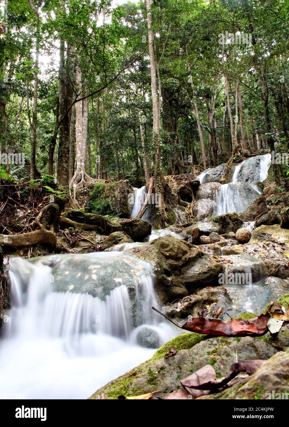 Oehala waterfall hi-res stock photography and images - Alamy