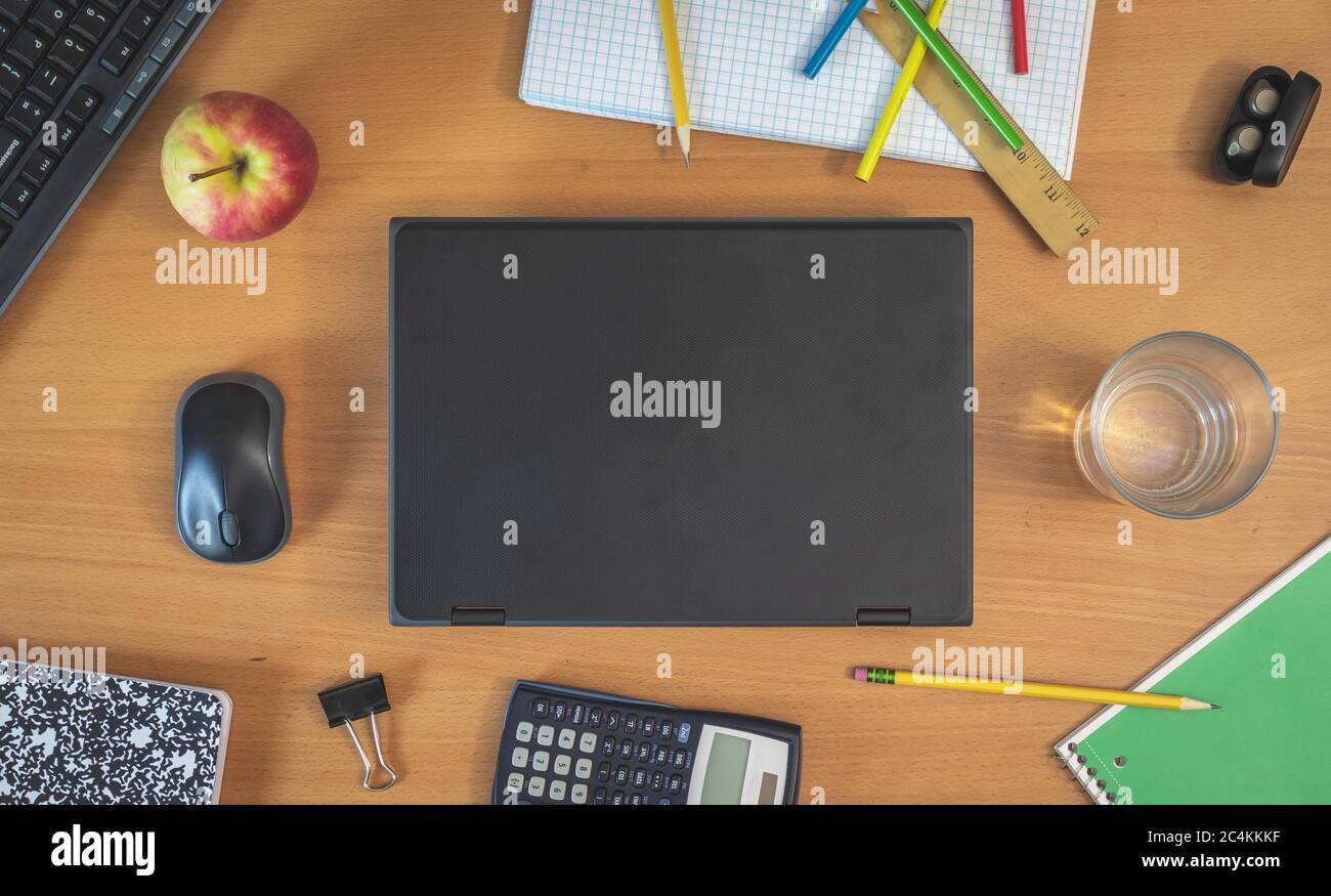 Messy Student Desk Stock Photo - Alamy