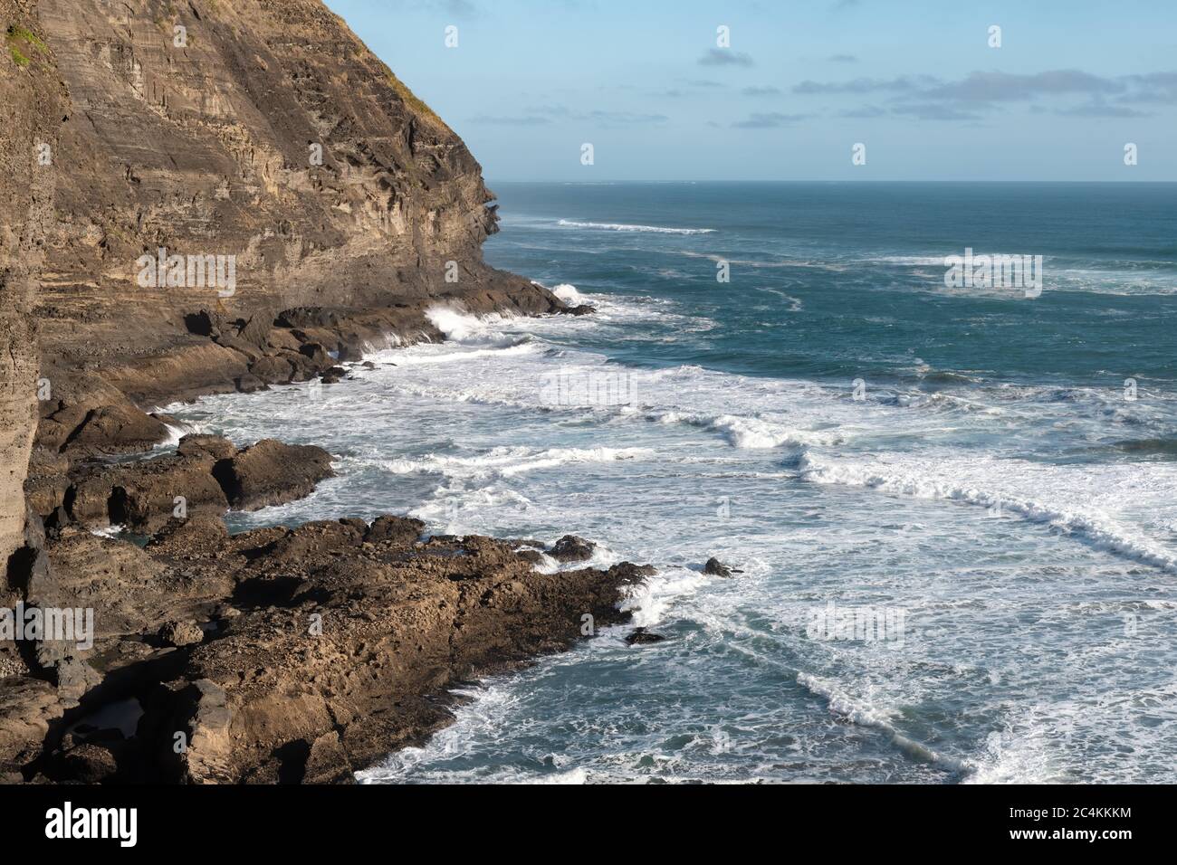 Angry waves hi-res stock photography and images - Alamy