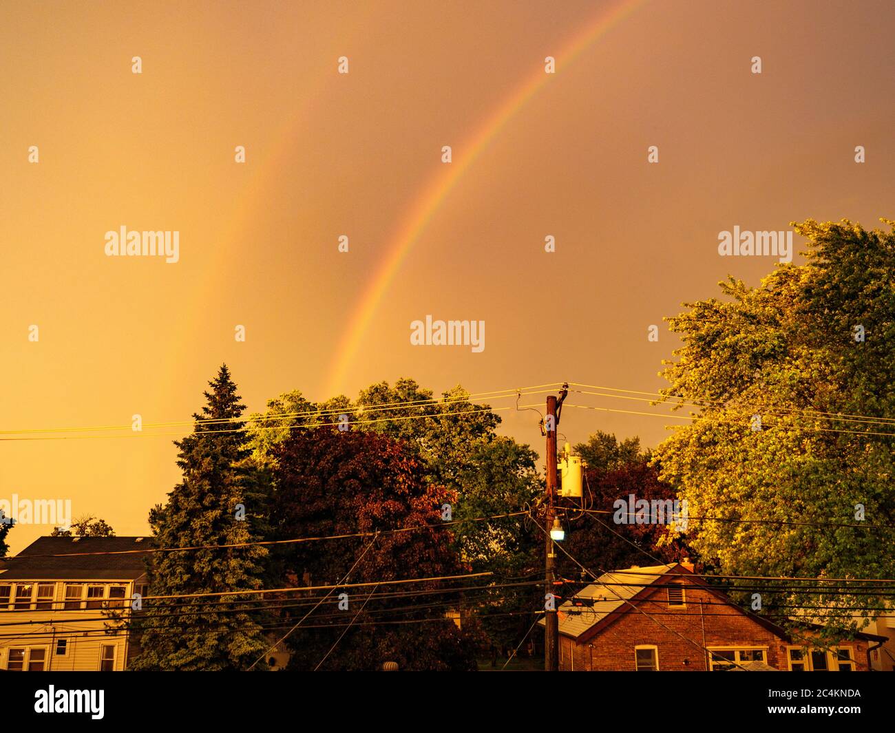 Double refraction hi-res stock photography and images - Alamy