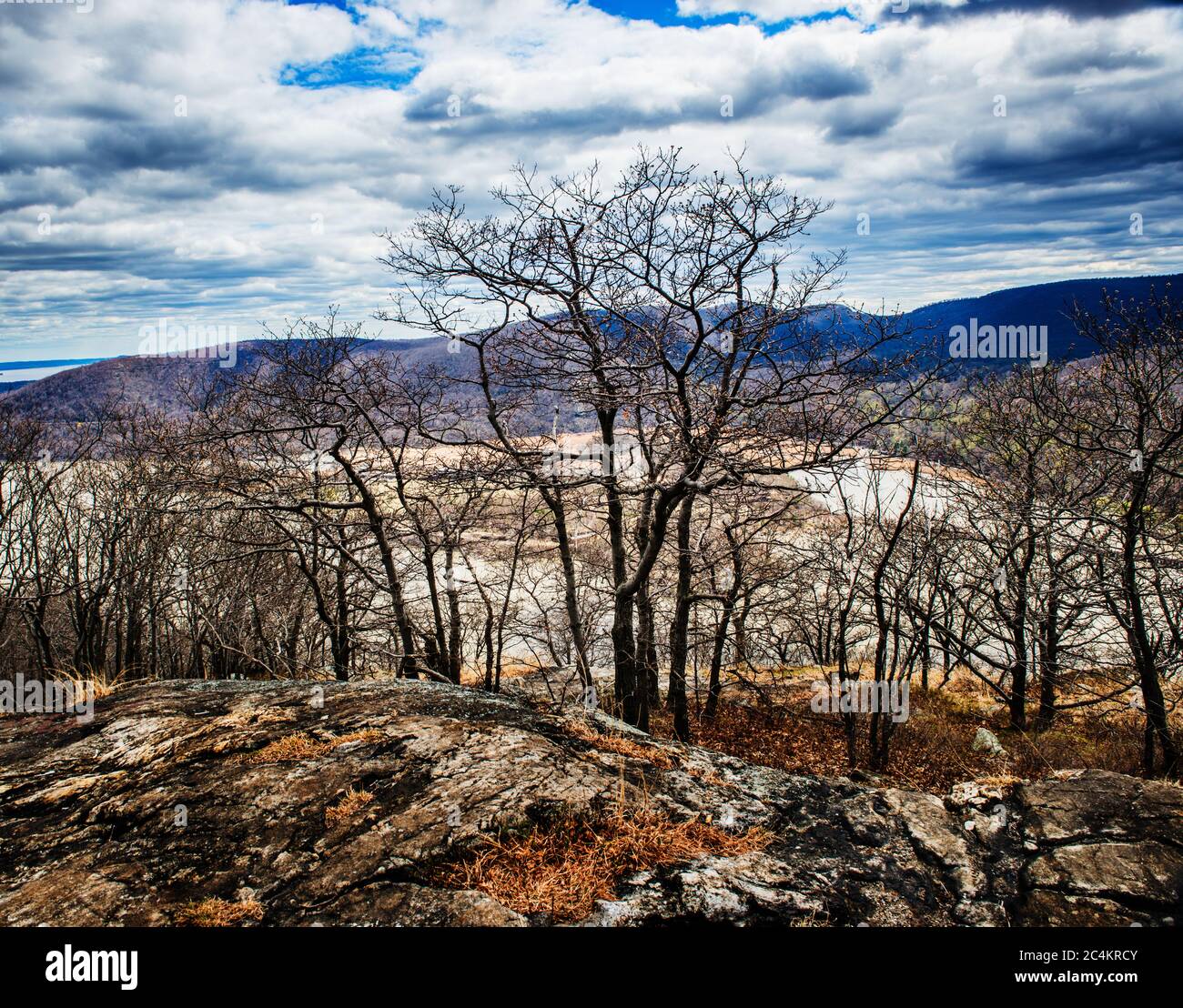 Appalachian trail autumn hi-res stock photography and images - Alamy