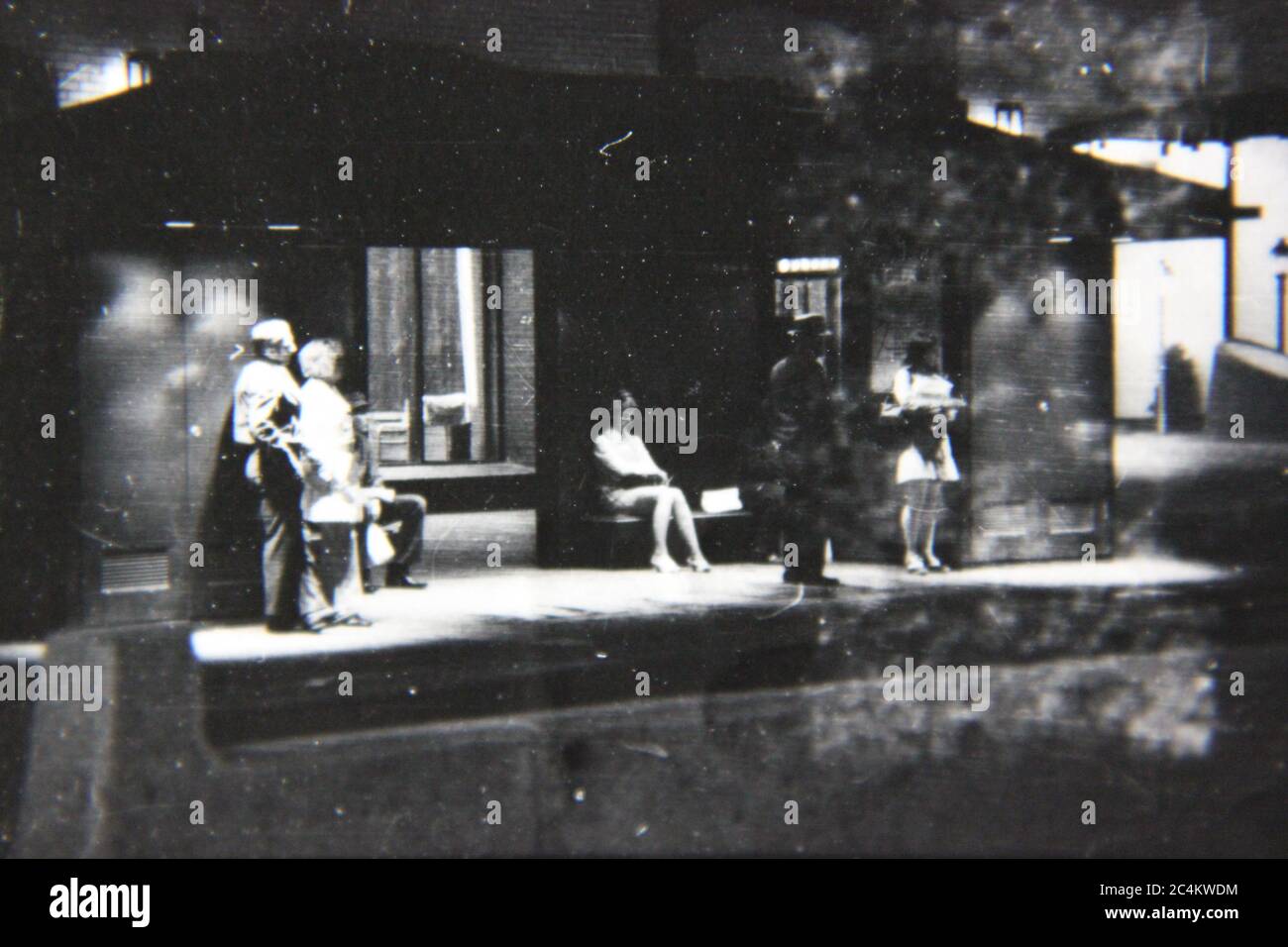 Fine 70s vintage black and white lifestyle photography of commuters ...
