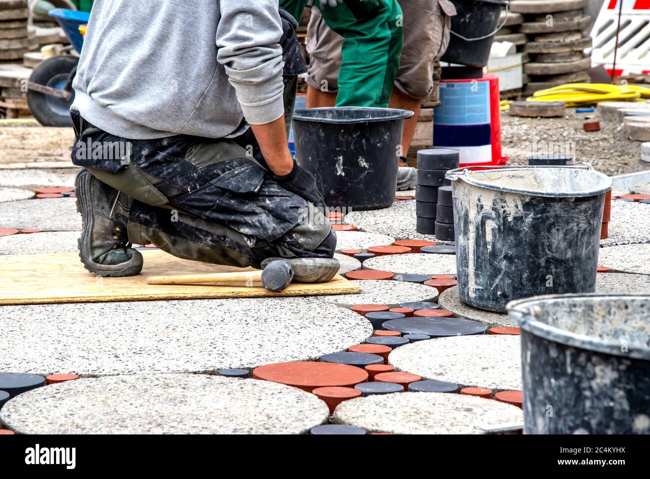 Exposed aggregate concrete hi-res stock photography and images - Alamy