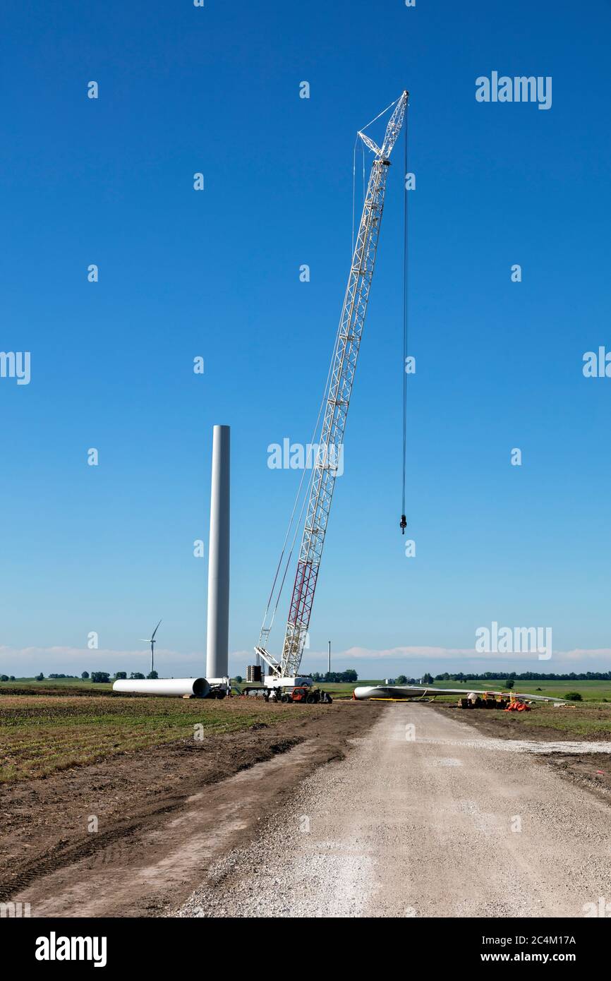 Wind turbine construction hi-res stock photography and images - Alamy