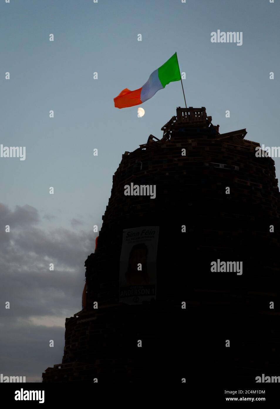 Sandy Row Bonfire, Belfast Stock Photo - Alamy