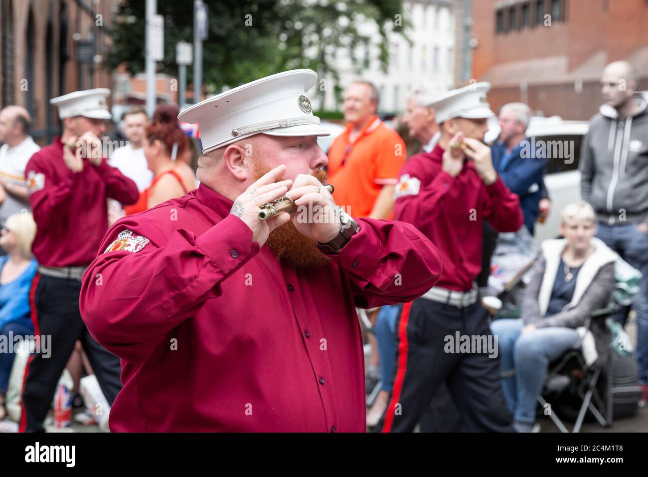 Twelfth july parade hi-res stock photography and images - Alamy