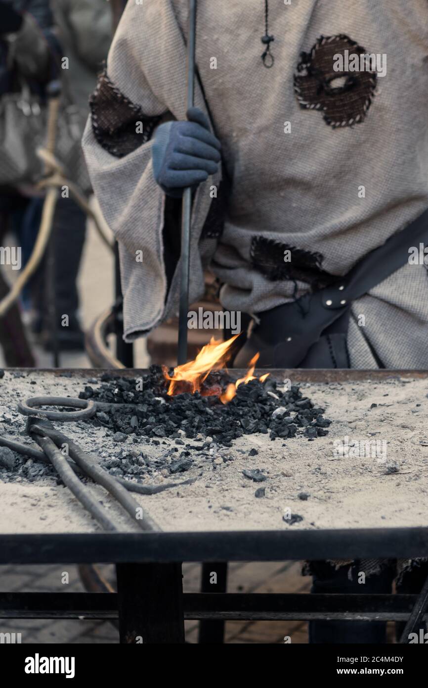 Medieval blacksmith hi-res stock photography and images - Alamy