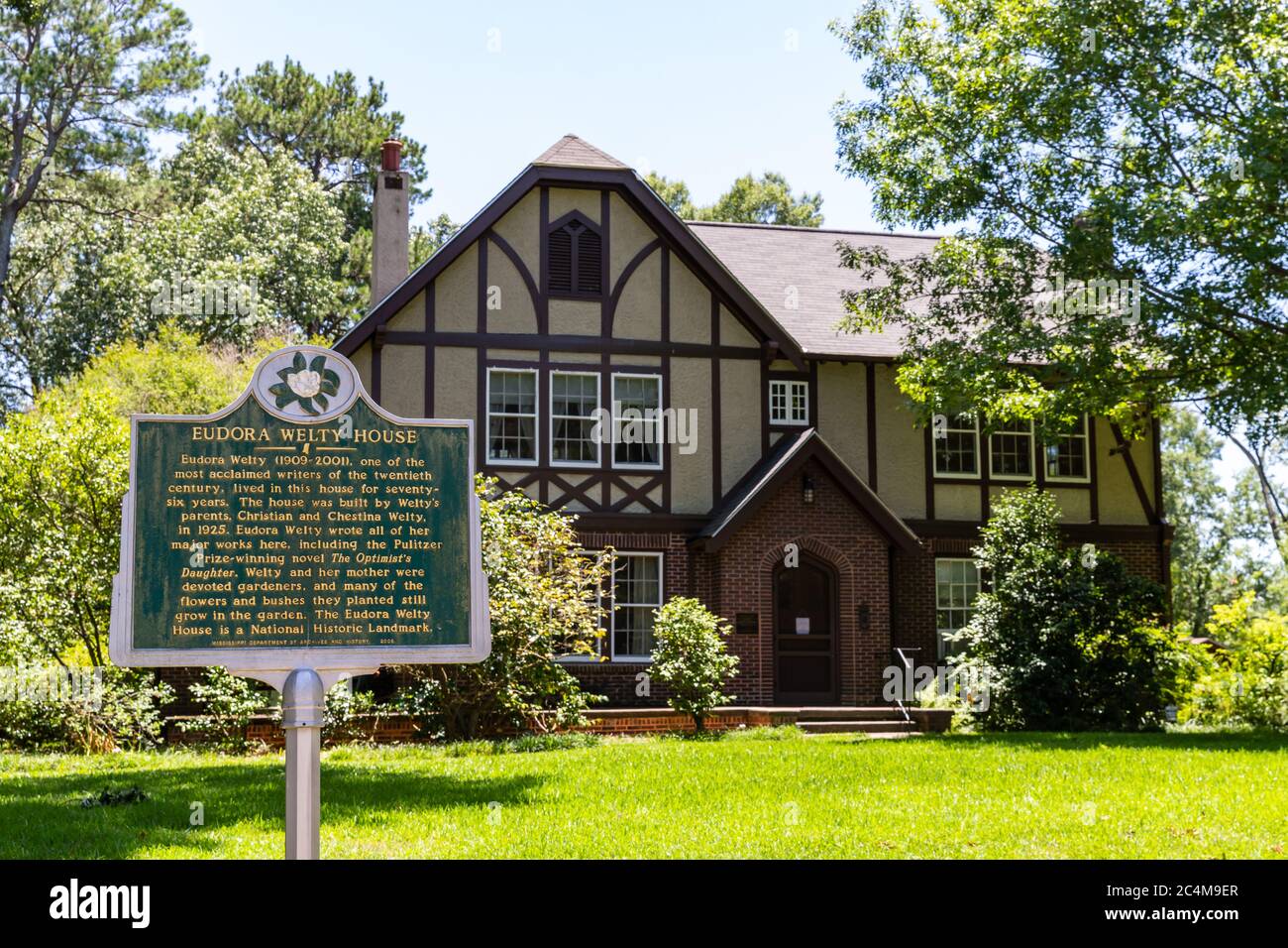 June landmark hi-res stock photography and images - Alamy