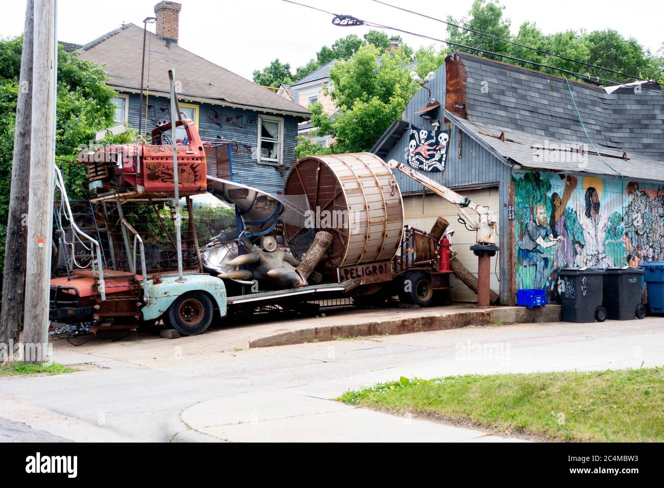 Driveway display hi-res stock photography and images - Alamy