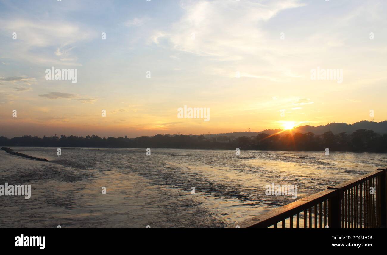 Beautiful river ganga hi-res stock photography and images - Alamy